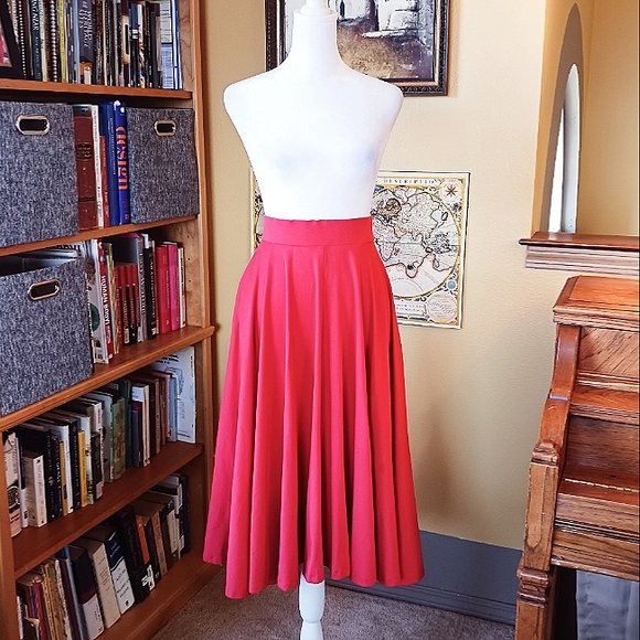 Jessica Rey | Skirts | Full Red Skirt Jessica Rey Medium Below Knee ...